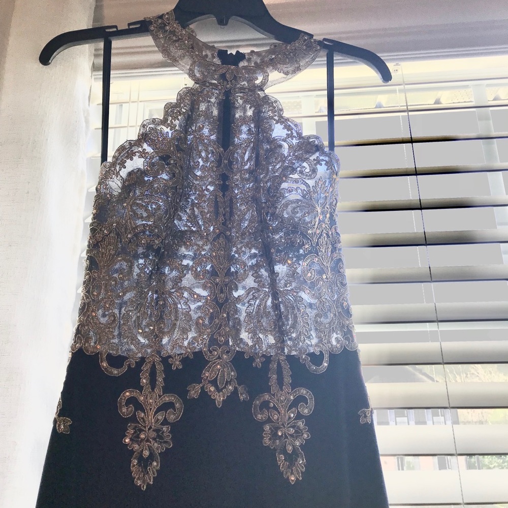 Beautiful Formal Detailed Prom Dress! - Gem